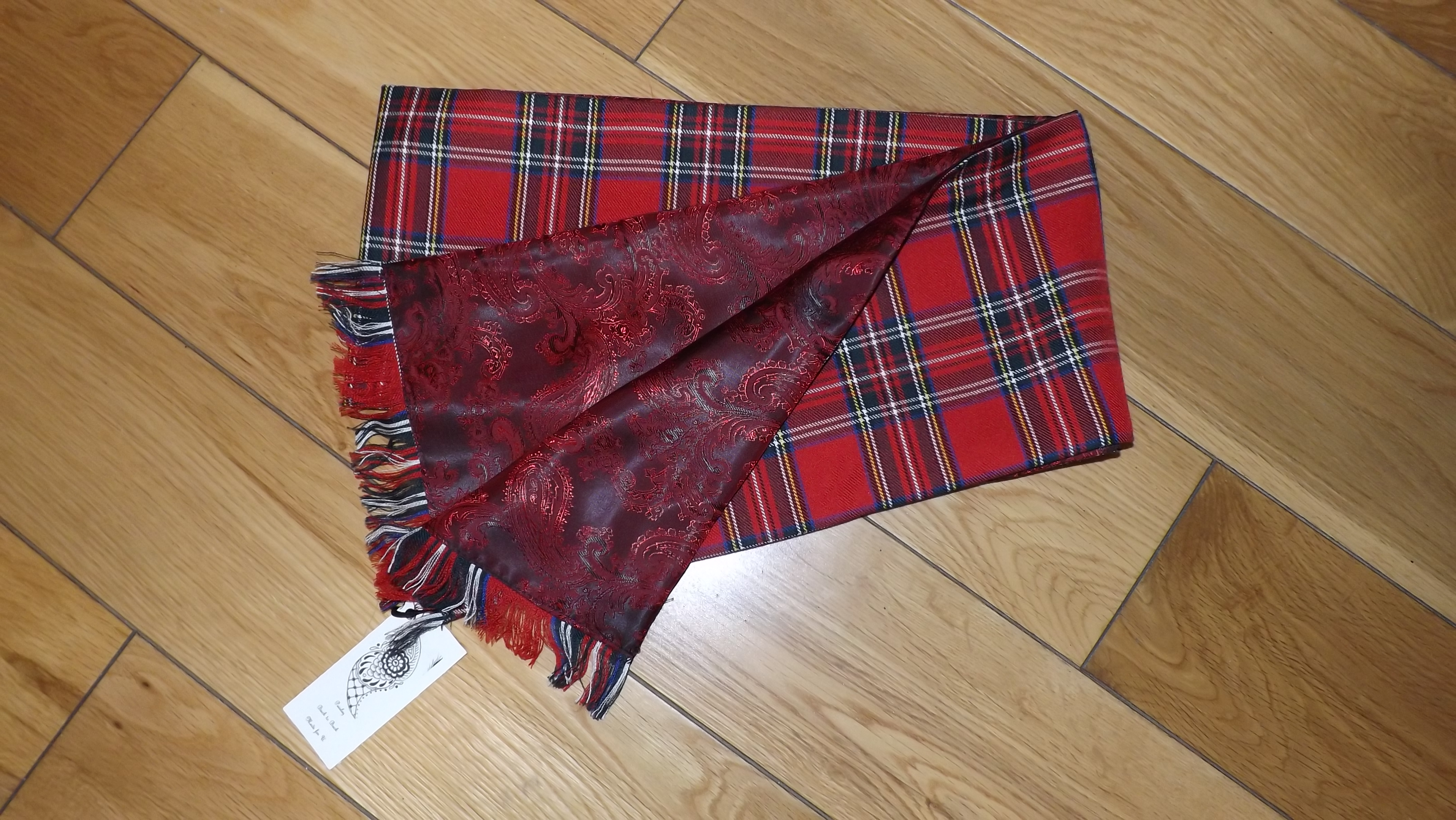 Red on Red Stewart : Paisley Walking Tours on WheelsPaisley Walking ...